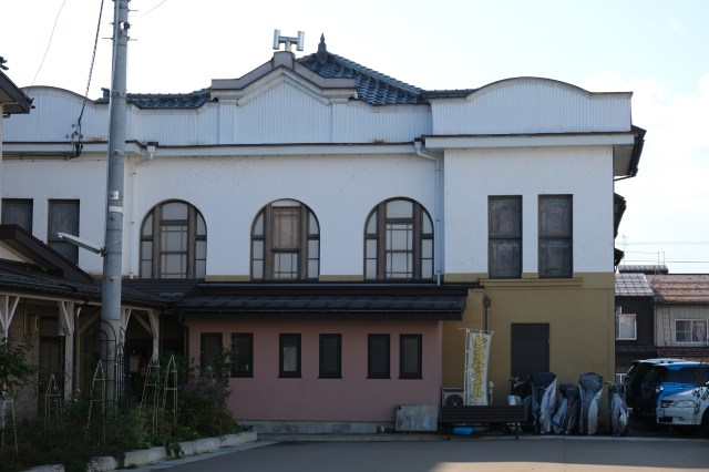 TAKADA SEKAIKAN – The rehabilitation of a blue movie theater – JOETSU STORIES